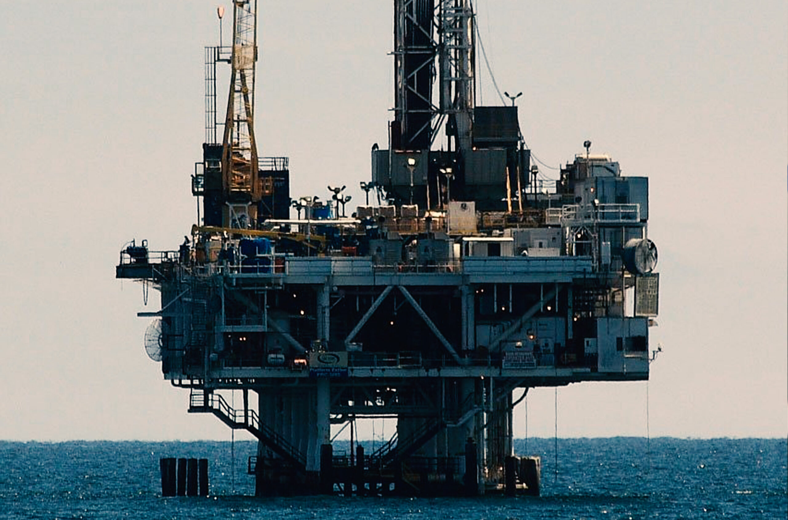 Analisi certificato Turbo Unlimited Long basato sulle future Brent Oil